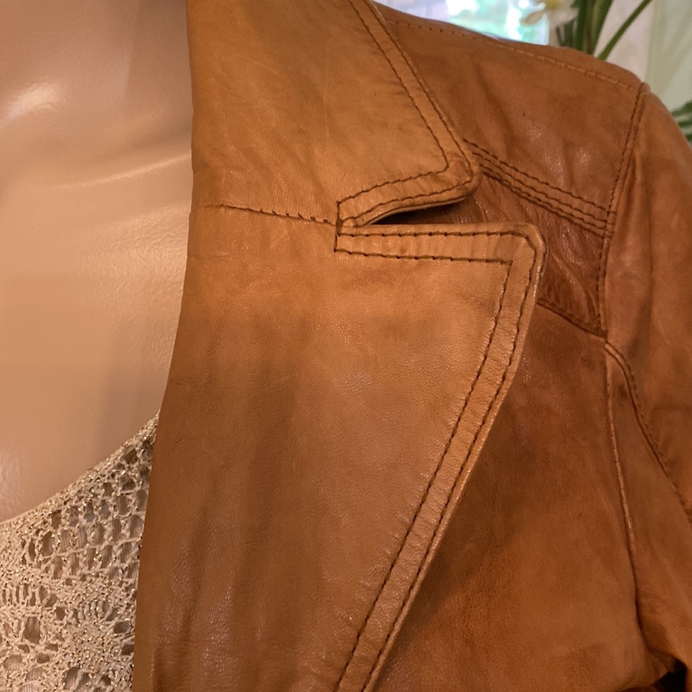 Leather, Black Rivet, Saddle, Brown Jacket . - Gem